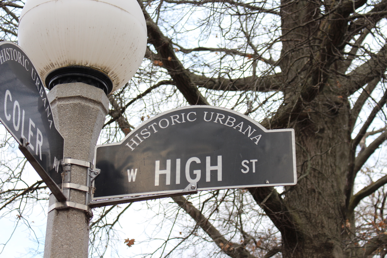 Cover Story: Inside Urbana’s American Football House – Yeah No Great